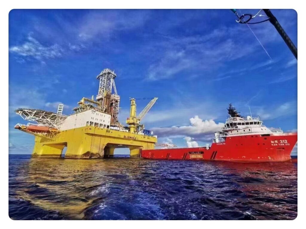 Sanya Open Sea Private Fishing Tour 3 Days 2 Nights - Hainan China ...